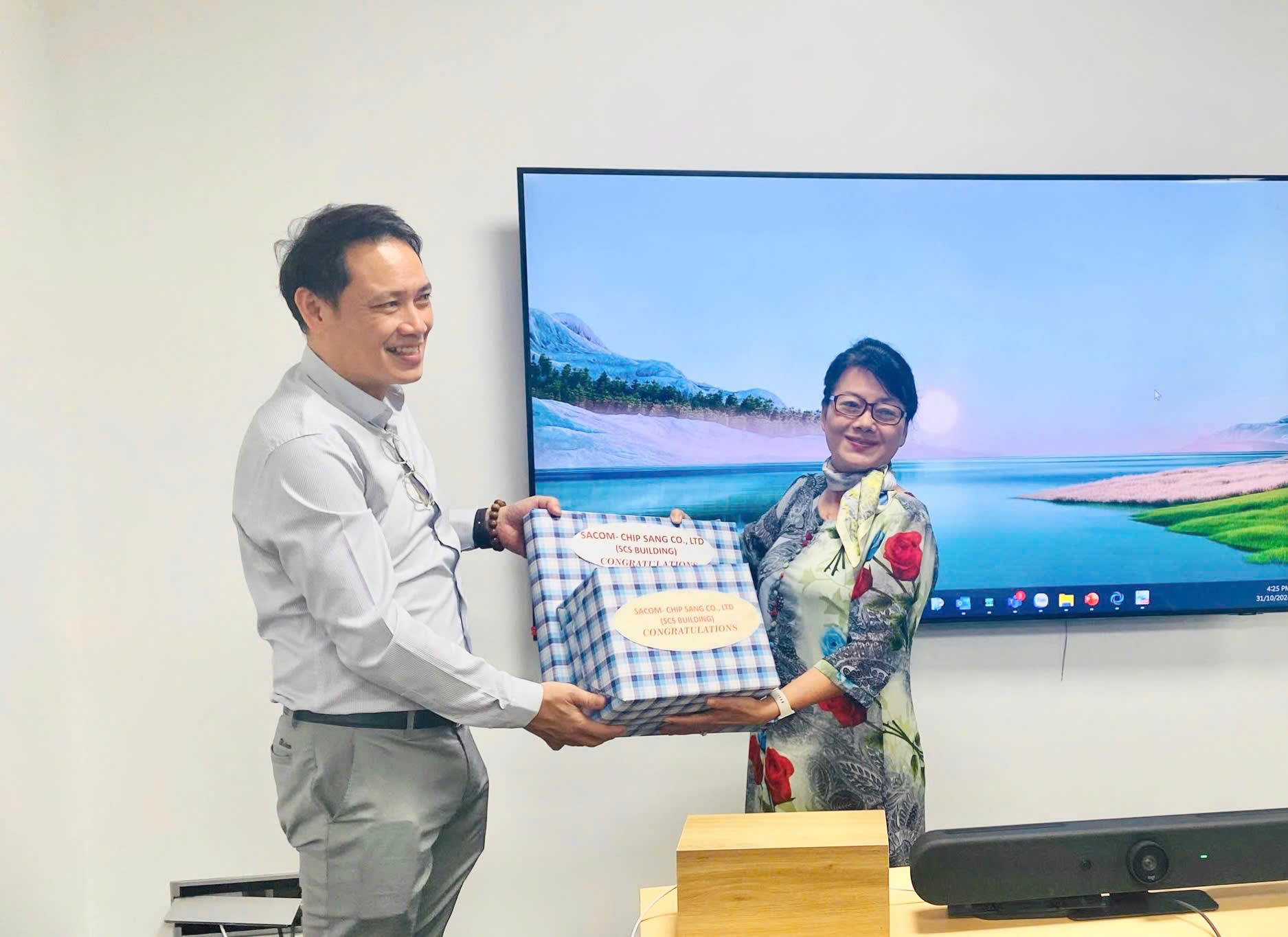 CONGRATULATIONS ON OPENING NEW OFFICE OF METTLER-TOLEDO VIET NAM ...